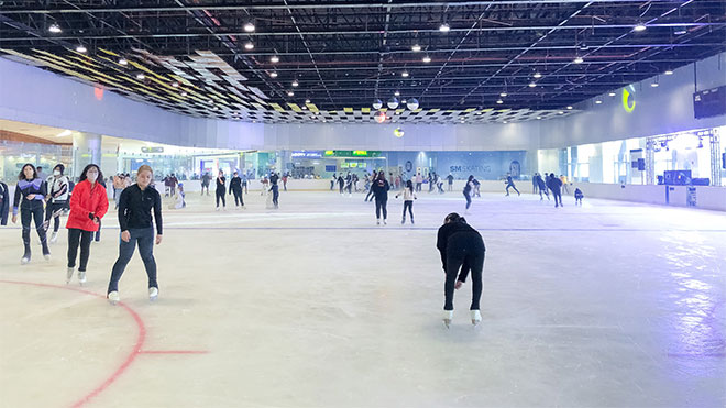 ICE to see you again at SM Skating! - Amazing Manila Journal