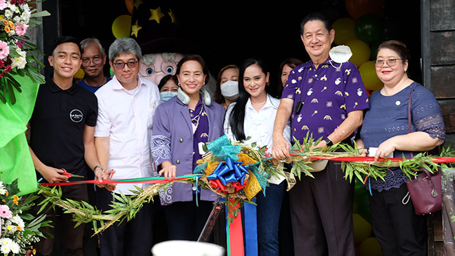 Enchanted Kingdom DTI OTOP (One Town, One Product) Hub Grand Opening ...
