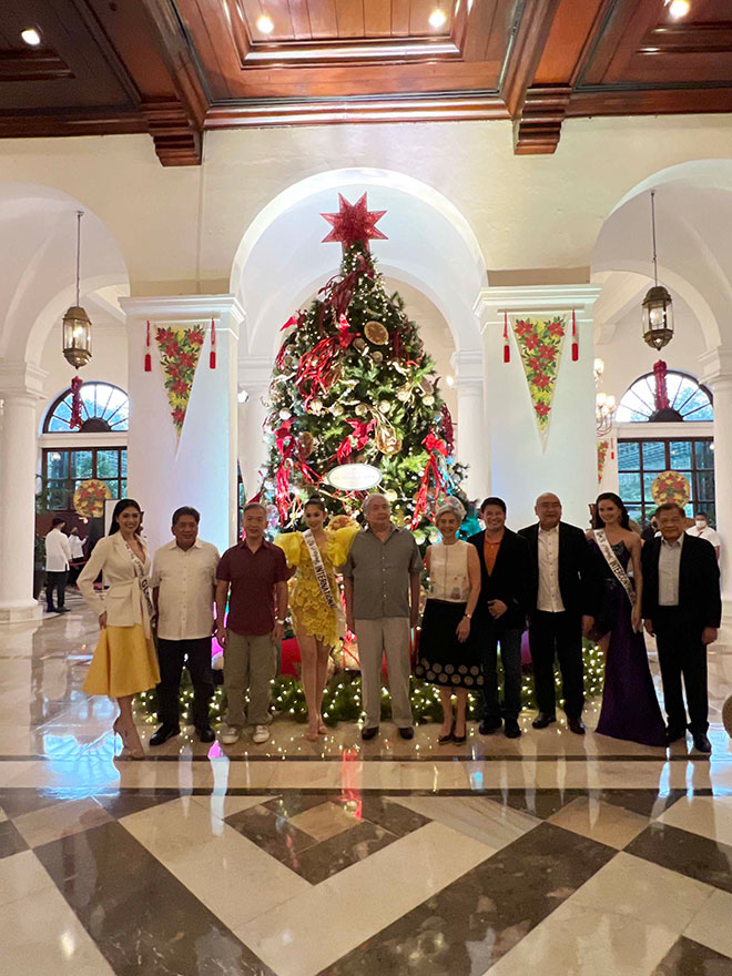 The Manila Hotel Christmas Tree Lighting Ceremony Kicks off the Holiday ...