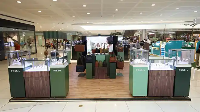 Fossil Opens the Season with Gifts That Speak for YouHoliday 2025 ...